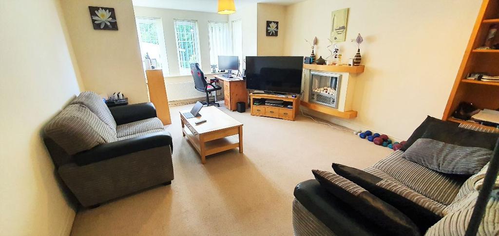 St Leonards, Old Dryburn Way 2 bed apartment - £875 pcm (£202 pw)