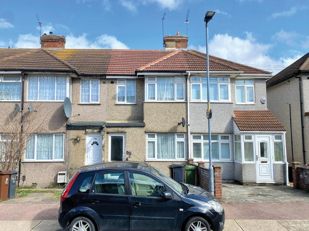 177 Beam Avenue, Dagenham, Essex 3 bed house - £70,000