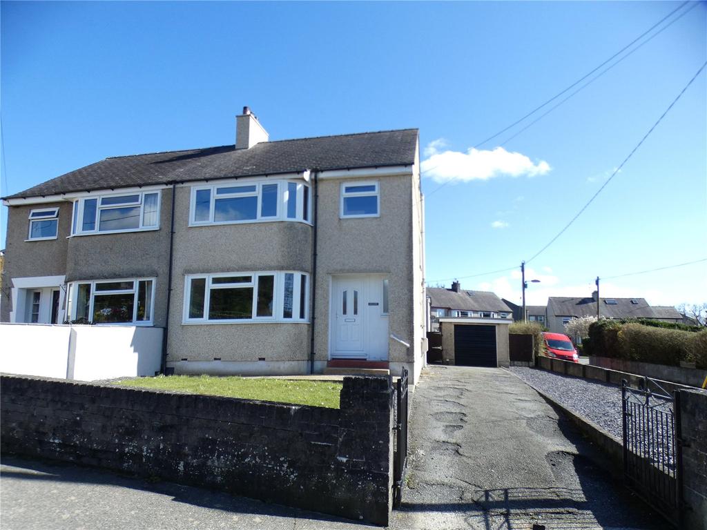 Penrhosgarnedd, Bangor, Gwynedd, LL57 3 bed semi-detached house - £950 ...