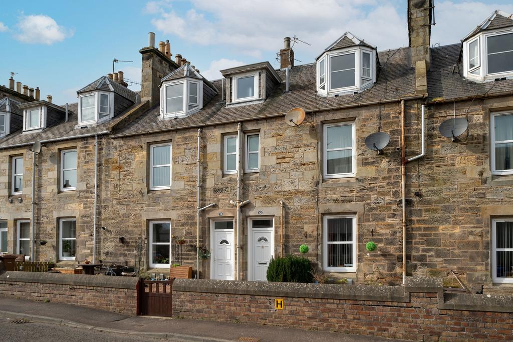 Innerbridge Street, Guardbridge, KY16 2 bed flat - £130,000