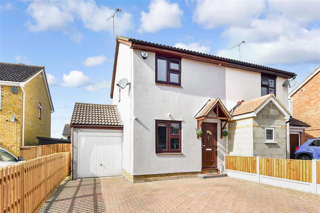 Horkesley Way, Wickford, Essex 2 bed semi-detached house - £350,000