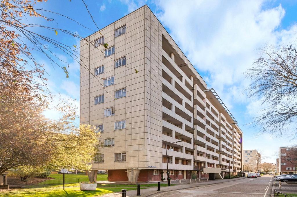Winchester House, Hallfield Estate, London 1 bed flat - £1,712 pcm (£ ...