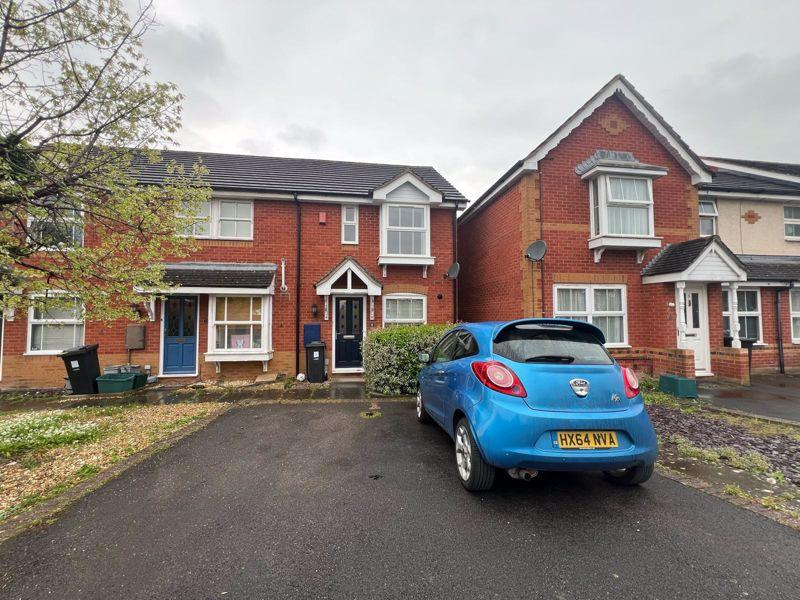 The Beeches, Bristol 2 bed terraced house - £1,250 pcm (£288 pw)