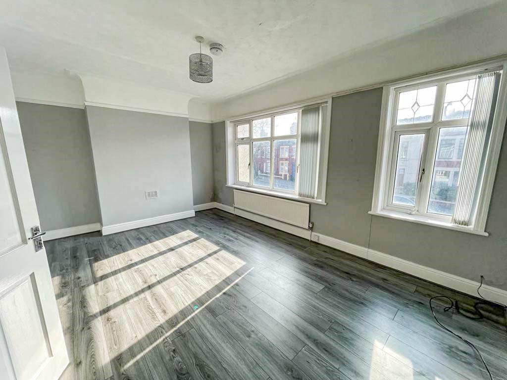 Priory Road, Liverpool, L4 2SH 4 bed terraced house - £110,000