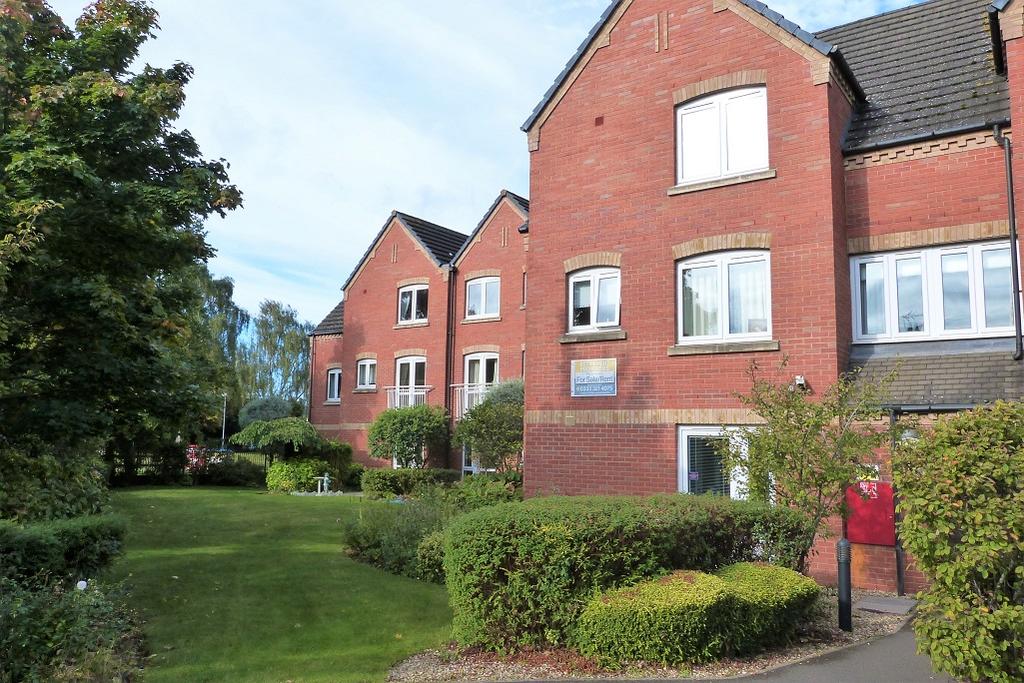 21 Forge Court Syston Leicester LE7 2DX 1 bed flat - £130,000