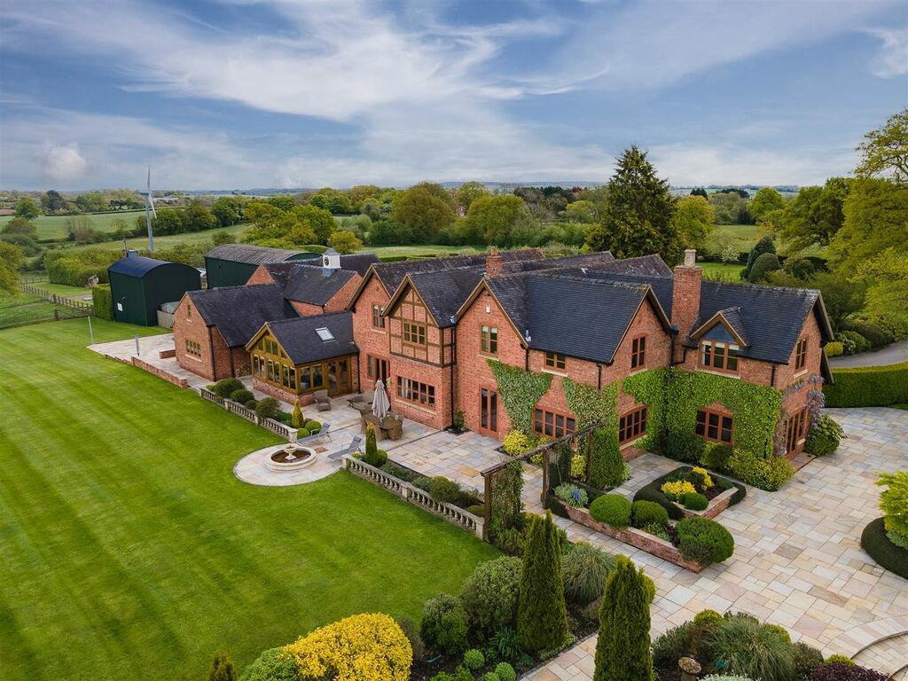 Cherry Tree Farm, Cherry Tree Lane... 7 bed detached house - £2,500,000