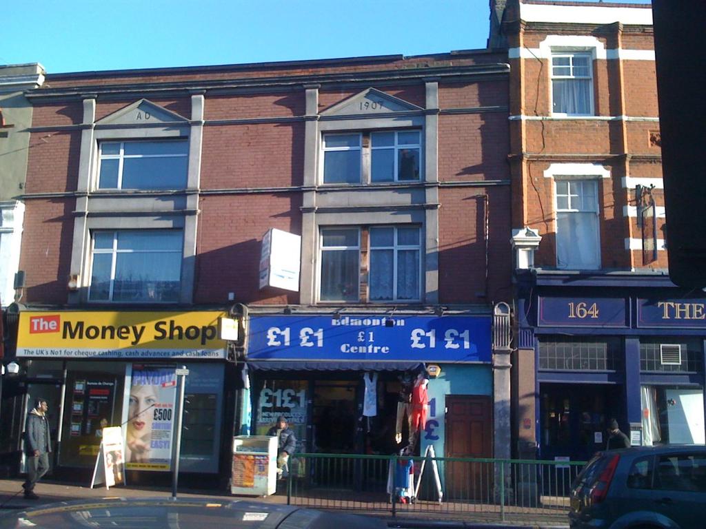 155a Fore Street, Edmonton Studio - £895 pcm (£207 pw)