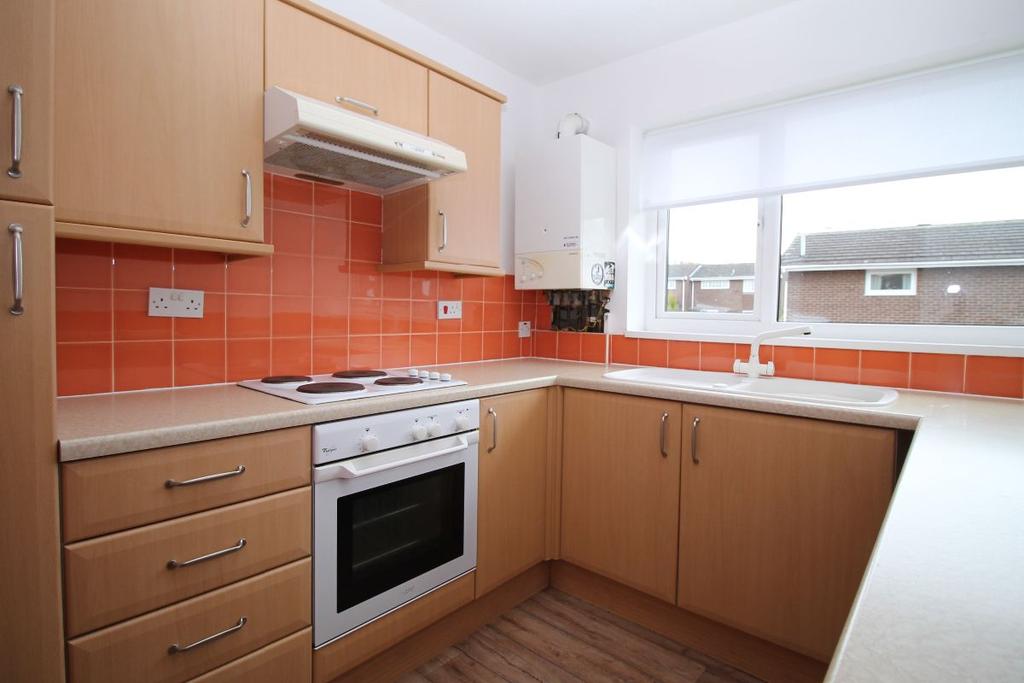 Mitford Close, Oxclose,Washington... 2 bed flat - £495 pcm (£114 pw)