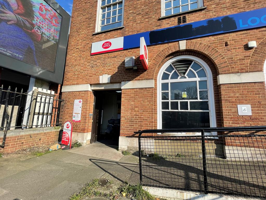 Greenford Road, Greenford, London, UB6 Shop - £2,000 pcm (£462 pw)