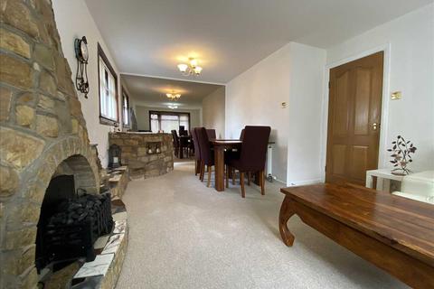 Houses for sale in Cumbernauld | Property & Houses to Buy | OnTheMarket