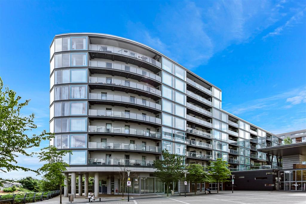 Navigation Building, UB3 1 bed apartment - £1,550 pcm (£358 pw)