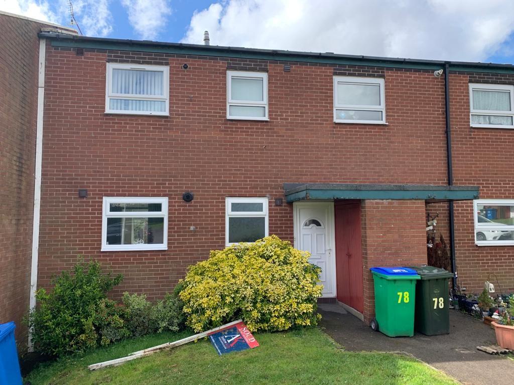 Thimble Close, Rochdale 2 bed flat - £625 pcm (£144 pw)