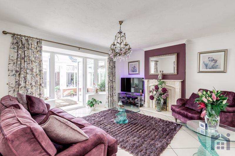 Cricketers Green, Eccleston, PR7 5UF 4 bed detached house - £380,000