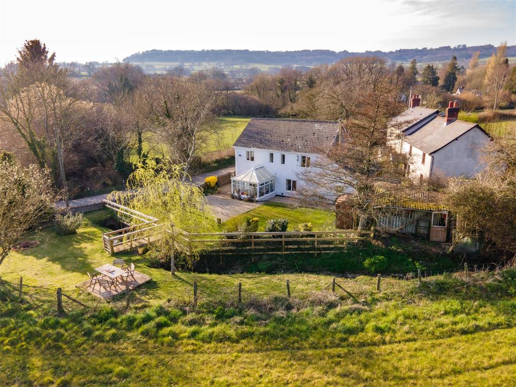 Awliscombe, Honiton 3 bed detached house - £475,000