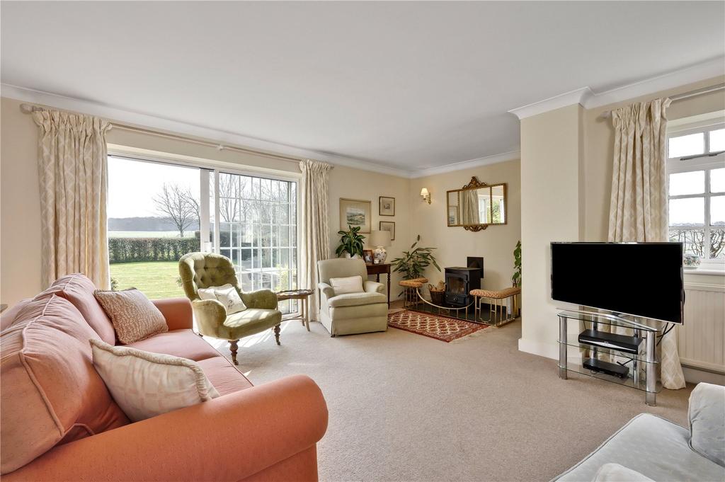 Sutton Common, Long Sutton, Hook, Hampshire, RG29 4 bed detached house ...