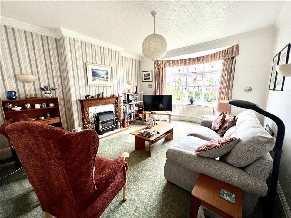 ELTRINGHAM ROAD, PARK ROAD... 4 bed detached house - £230,000