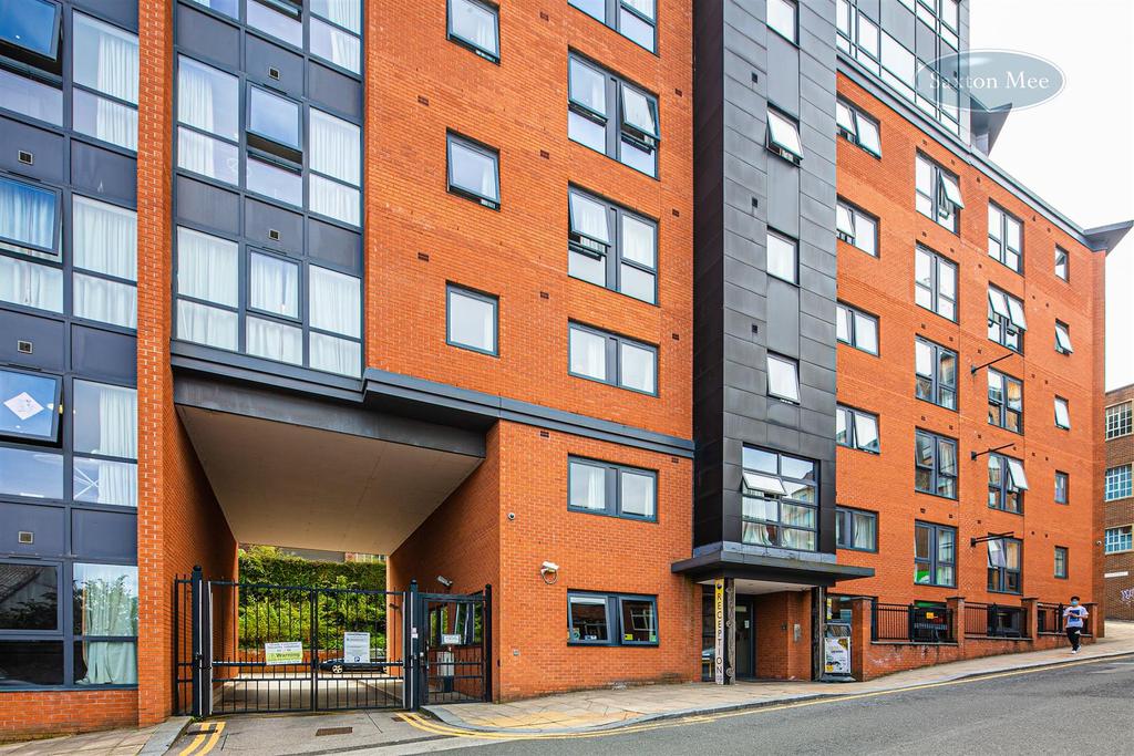 Edward Street, Sheffield, S3 7GE 10 bed apartment - £400,000