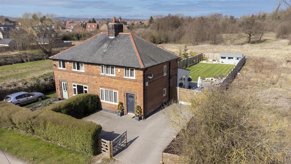 Moor Road, Papplewick 3 bed semi-detached house - £375,000