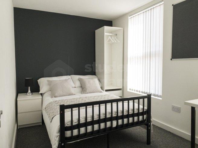 Tabley Road 6 bed house share - £2,856 pcm (£659 pw)