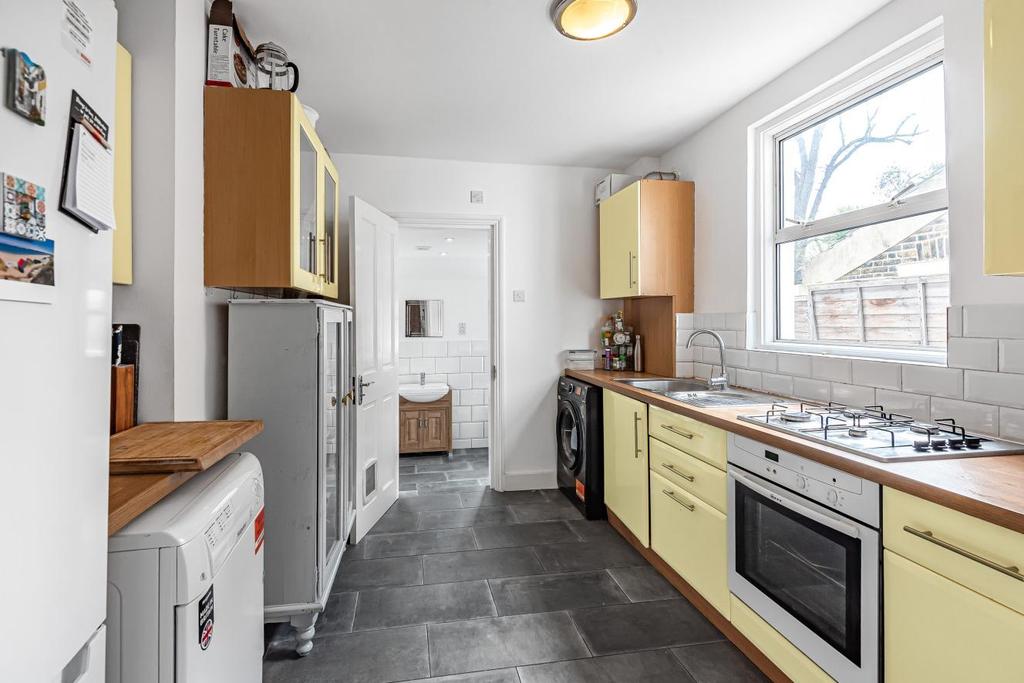 Algernon Road Lewisham 3 Bed Terraced House £650 000
