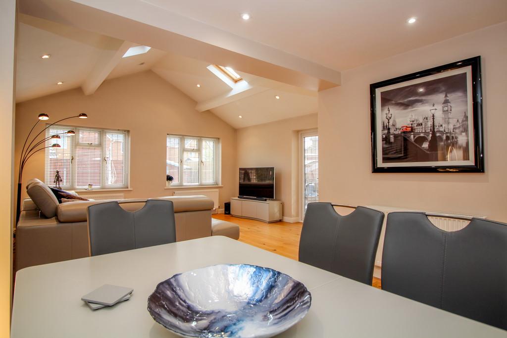 Davall Close, Ramsey, Essex, CO12 5EZ 4 bed detached house - £450,000