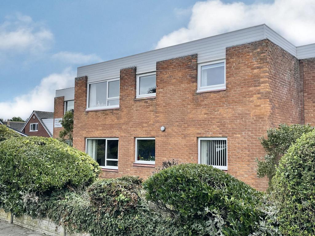 Waddington Court Waddington Road... 2 bed apartment - £109,950
