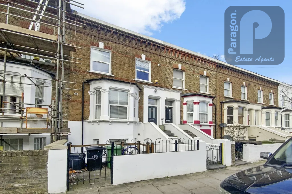 Portnall Road, Maida Vale, London, W9 2 bed flat - £2,800 pcm (£646 pw)