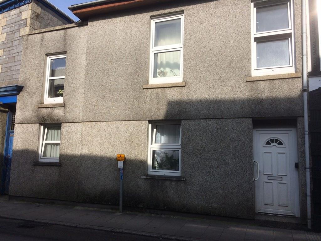 Cross Street, Camborne, Cornwall... 7 bed property - £210,000