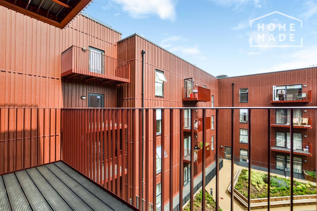 Trinity Walk, Woolwich, SE18 1 bed flat - £1,373 pcm (£317 pw)