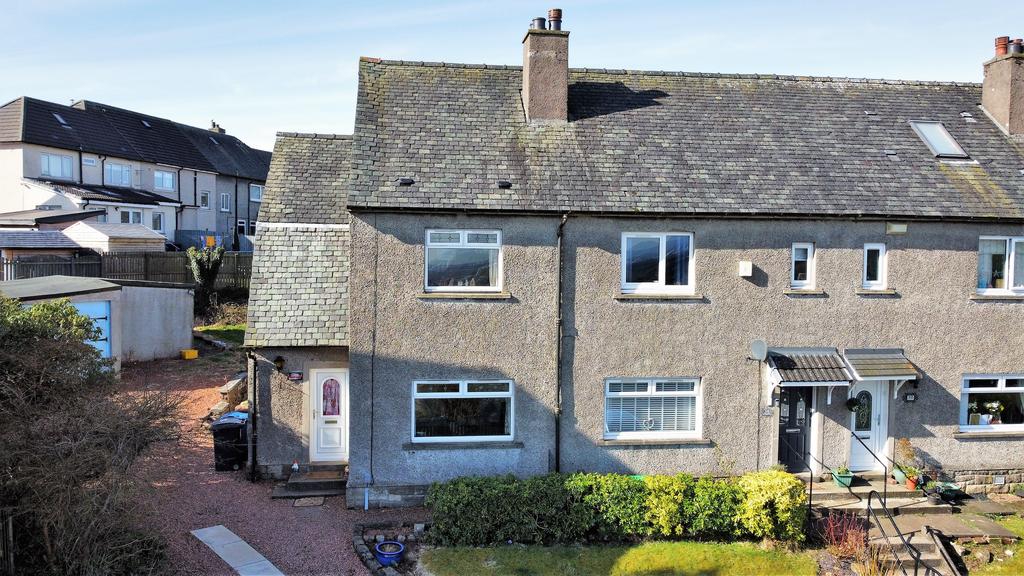 Gleniffer View, Neilston G78 2 bed end of terrace house - £115,000