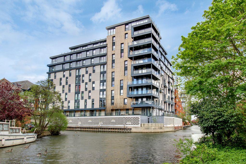 Kennet House 80 Kings Road, Reading... 2 bed apartment - £300,000