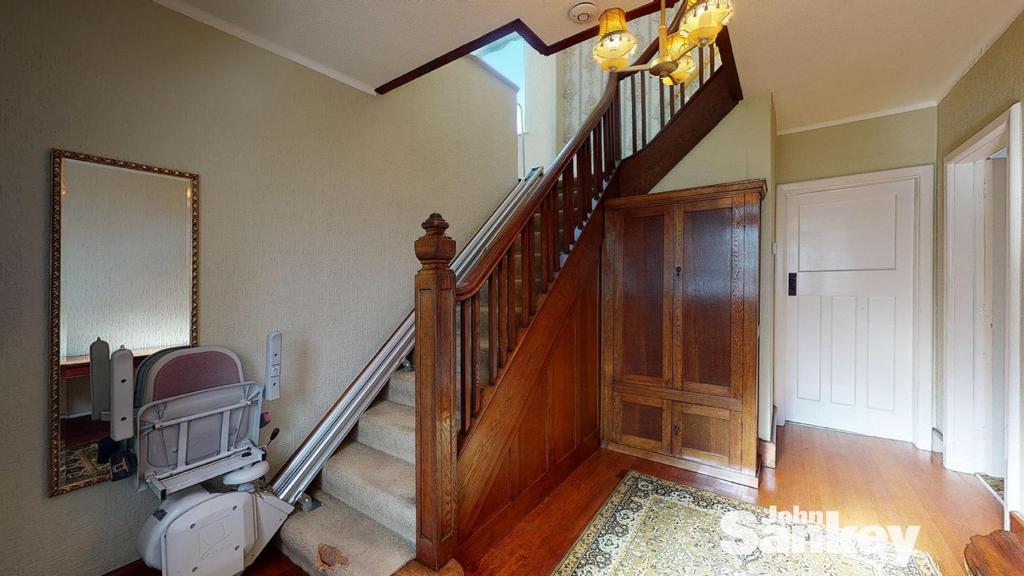 Stainsby Drive, Mansfield 4 bed semi-detached house - £285,000