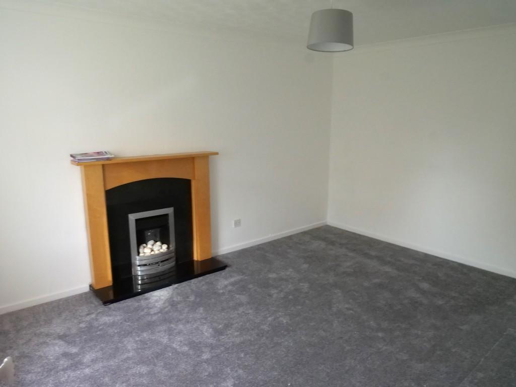 Netherfields Crescent, Middlesbrough, TS3 3 bed semi-detached house - £ ...