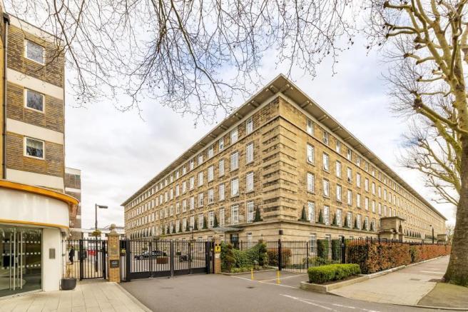 Bromyard House, Bromyard Avenue... Studio - £1,200 pcm (£277 pw)