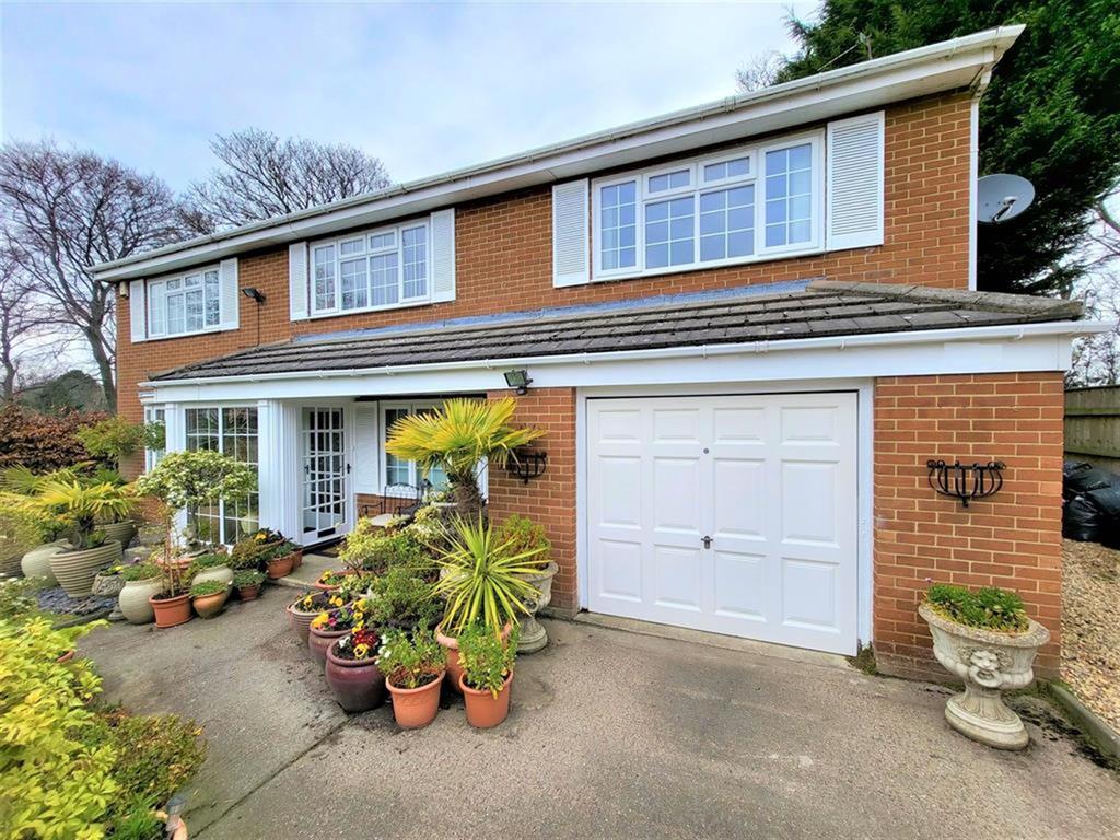 Silksworth Hall Drive, Sunderland... 4 bed detached house - £435,000