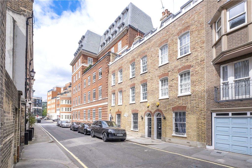 Romney Street, London, SW1P 5 bed terraced house - £7,908 pcm (£1,825 pw)