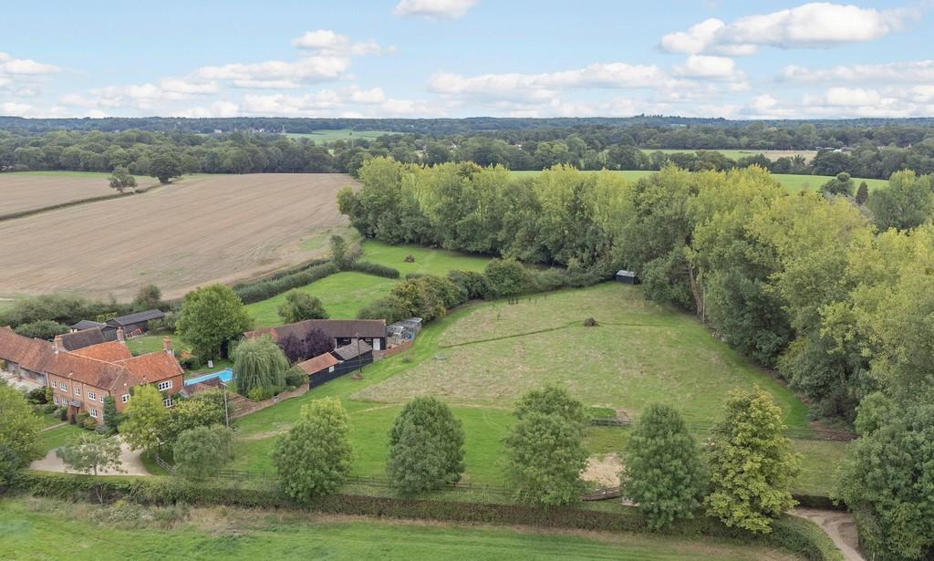 Mattingley, Hampshire 6 bed detached house - £2,200,000