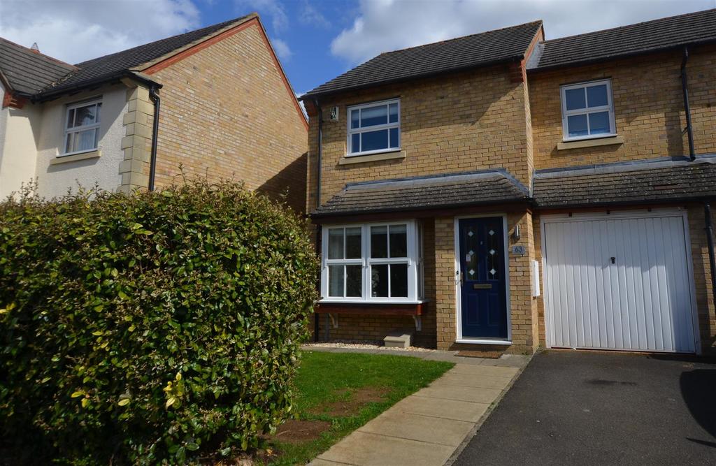 Reedmace Road, Bicester 3 bed semi-detached house - £375,000