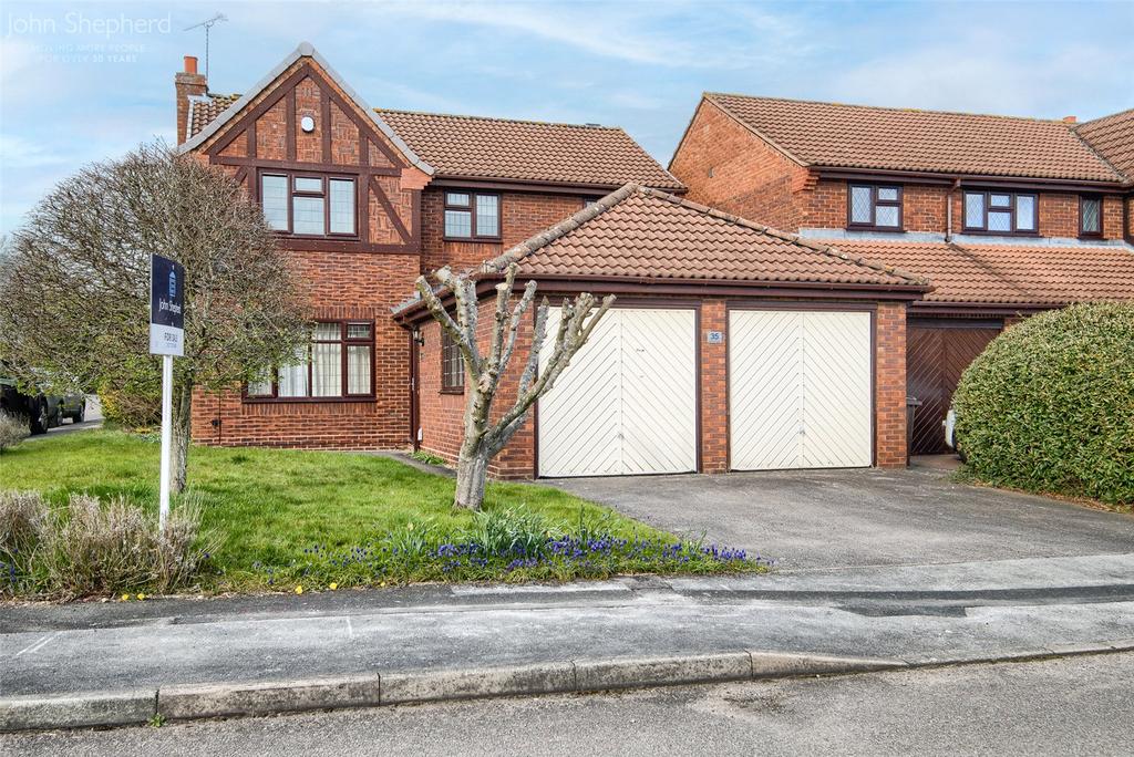 Halstead Grove, Solihull, B91 4 bed detached house - £675,000