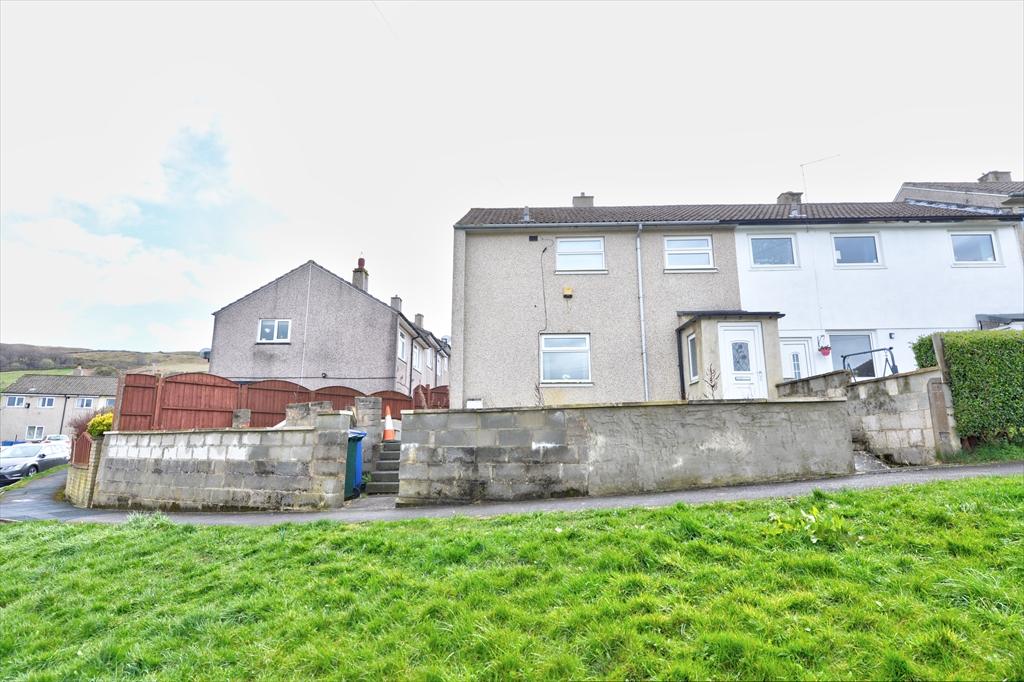 Heather View, Skipton, BD23 3 bed semi-detached house - £650 pcm (£150 pw)