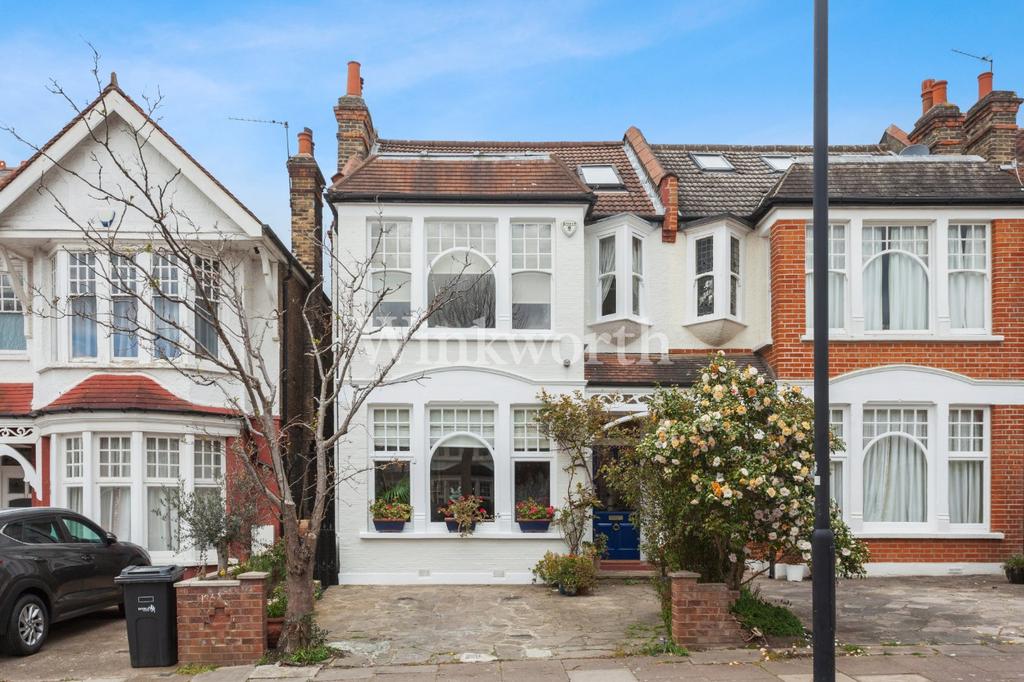 Derwent Road, London, N13 5 bed semi-detached house - £1,300,000