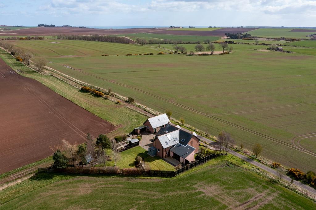 Smiddy Cottage, Easter Braikie, By... 4 bed detached house - £430,000