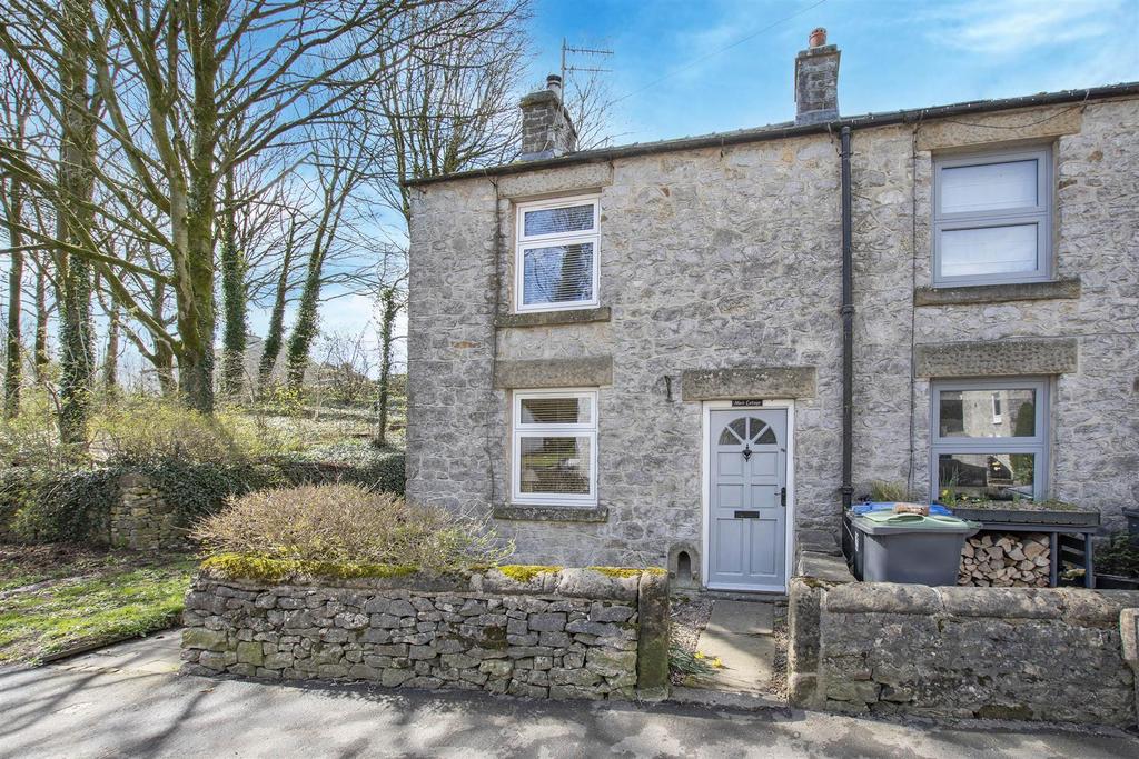 Buxton Road, Tideswell, Derbyshire 2 bed semi-detached house - £235,000