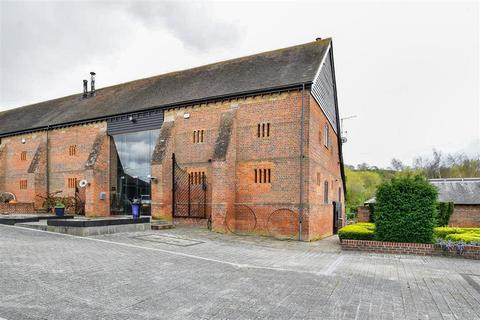 Search Barn Conversions For Sale In Kent | OnTheMarket