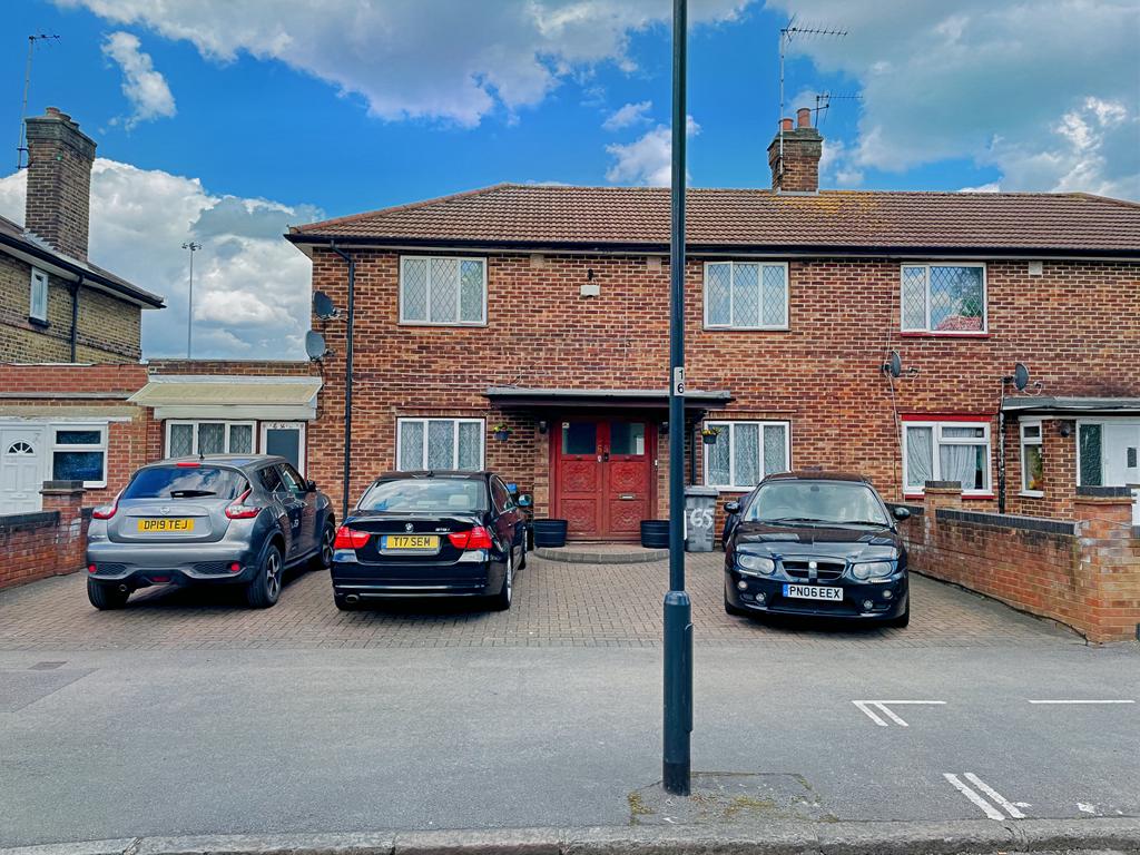 Lyon Park Avenue, Wembley, HA0 4DX 8 bed semi-detached house - £895,000