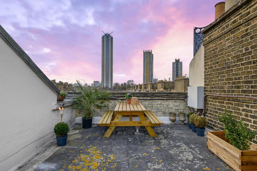 Iliffe Street, Walworth 2 bed flat - £525,000