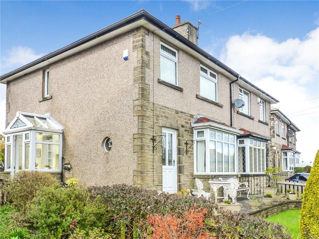 Moorlands Avenue, Oakworth, Keighley... 3 bed semi-detached house - £ ...