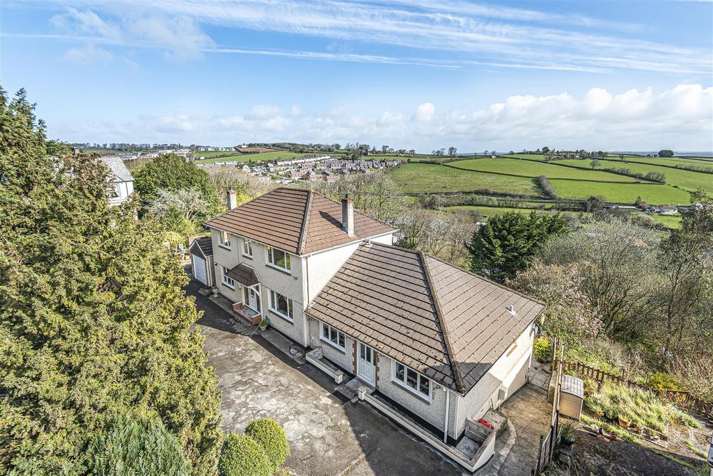 Dockacre Road, Launceston 7 bed detached house - £625,000