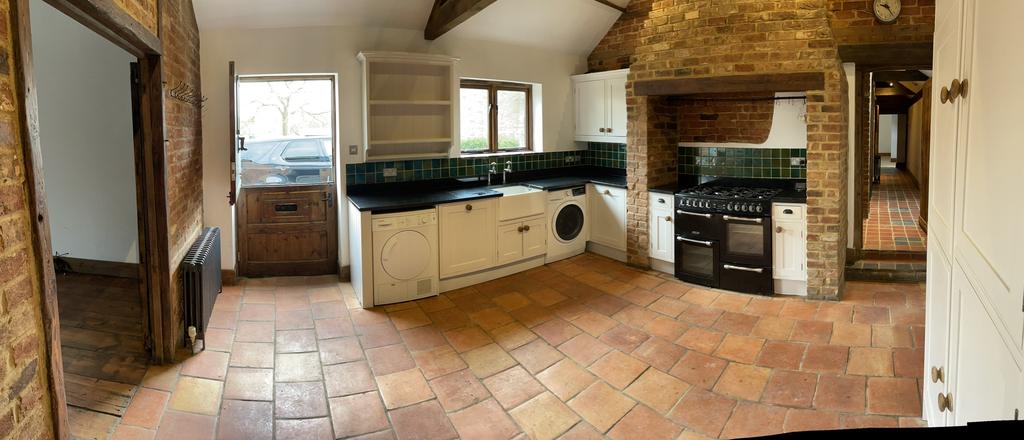 Manor Farm, Brogborough, Bedford... 3 bed semi-detached bungalow - £ ...