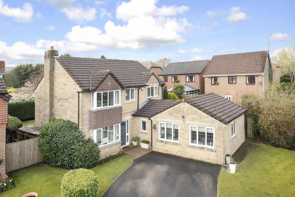 Wike Ridge Avenue, Leeds, West... 4 bed detached house - £650,000